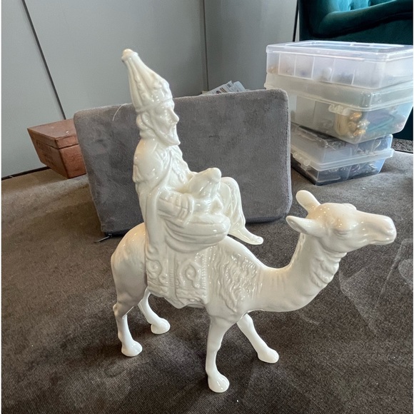 Accents | White Ceramic Camel With Rider | Poshmark
